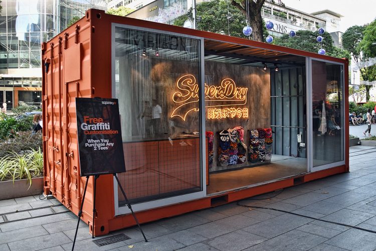 5 Penggunaan Kontainer Pintu Samping Jadi Konstruksi Modern