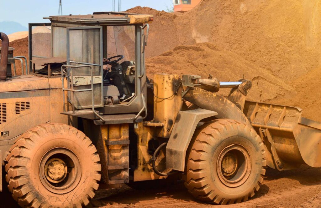Apa itu Alat Berat Loader Bagaimana Cara Memindahkannya