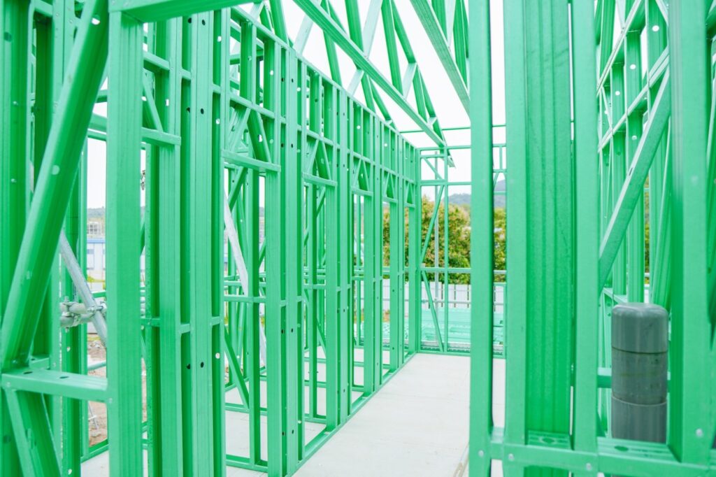 7 Pros and Cons of Metal Framing Construction