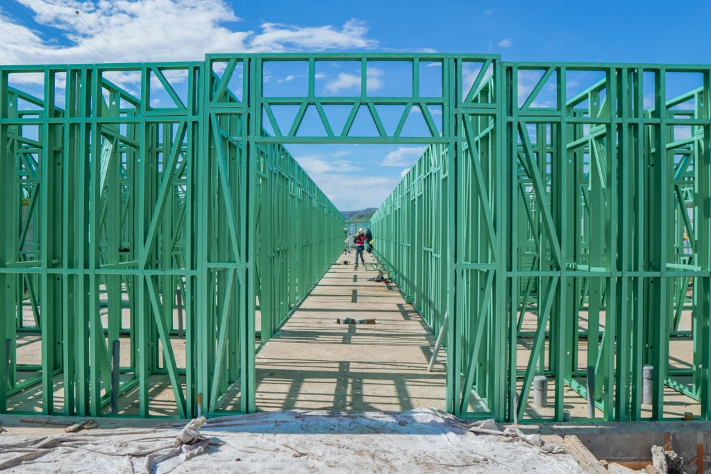 Apa Itu Steel Stud Framing dalam Konstruksi? Cek Jenisnya | Tradecorp Blog