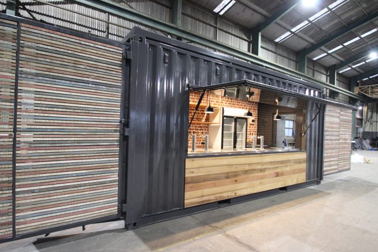 Konsep Cafe Outdoor Murah dari Kontainer Modifikasi | Tradecorp Blog