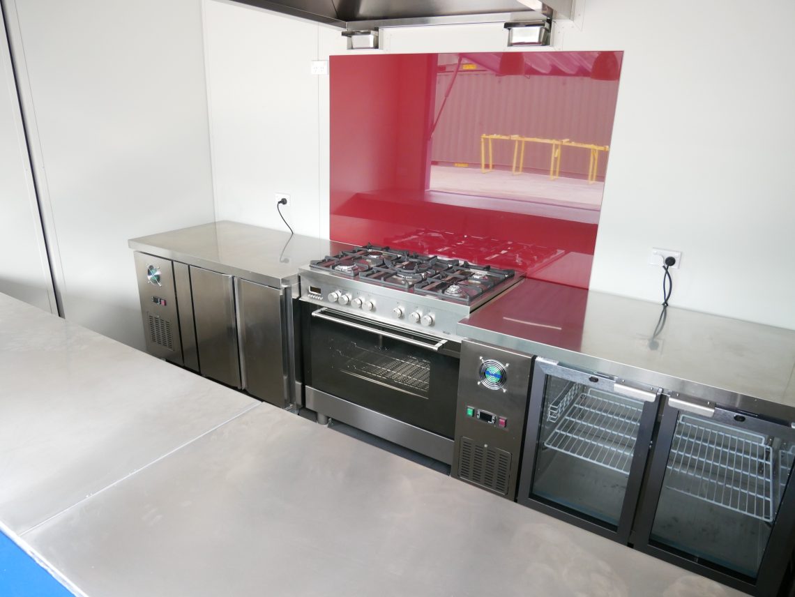 Desain Kedai Kopi dari Kontainer Modifikasi, Cek Modelnya | Tradecorp Blog